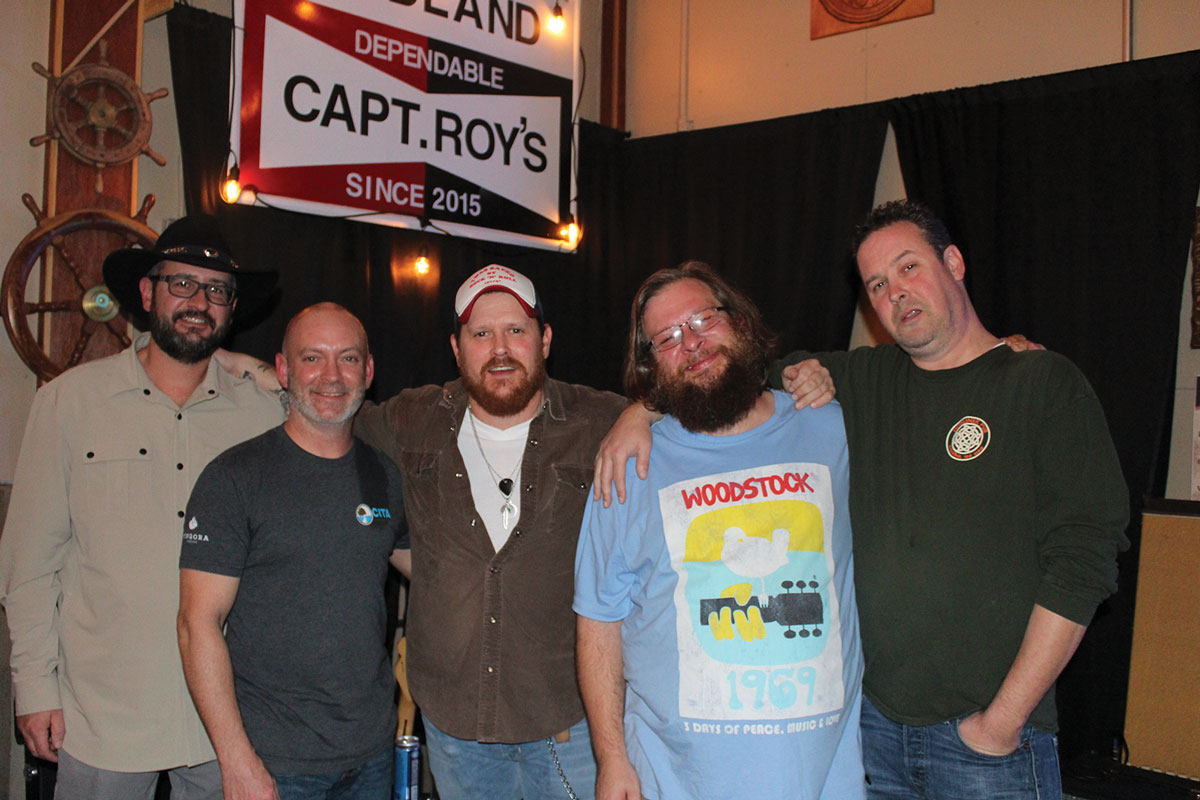 Dust Radio | CITYVIEW