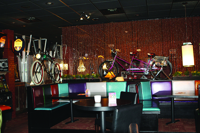 Boomer’s Bicycle Lounge | CITYVIEW