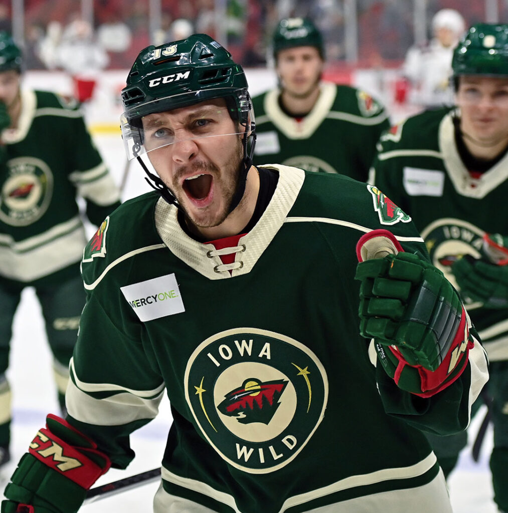 It’s hockey time! — Iowa Wild and Des Moines Buccaneers prepare for ...