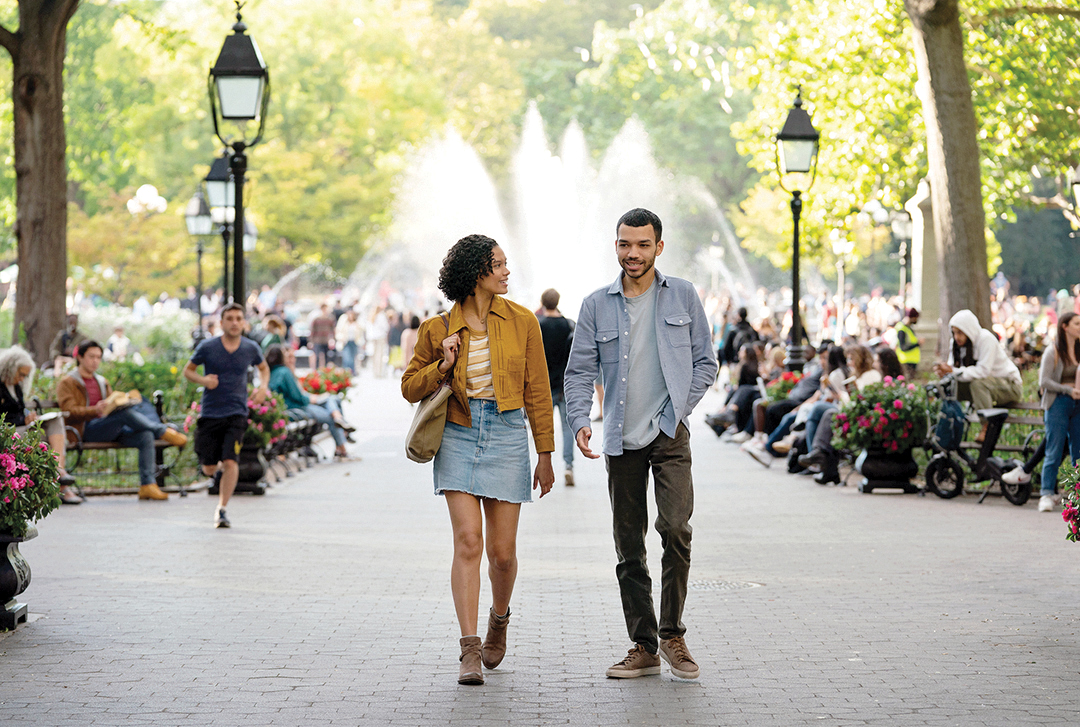 ‘Sharper’ is a tangle of overlapping storylines and surprise reveals ...