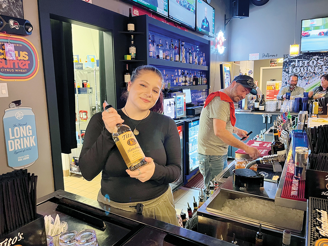 Tito’s Lounge | CITYVIEW