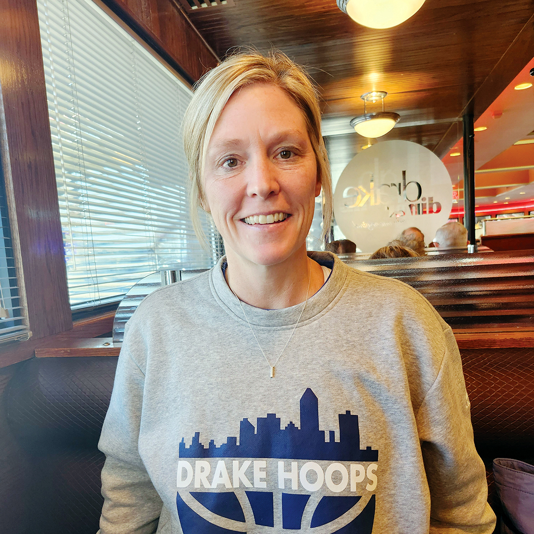 Allison Pohlman at Drake Diner | CITYVIEW