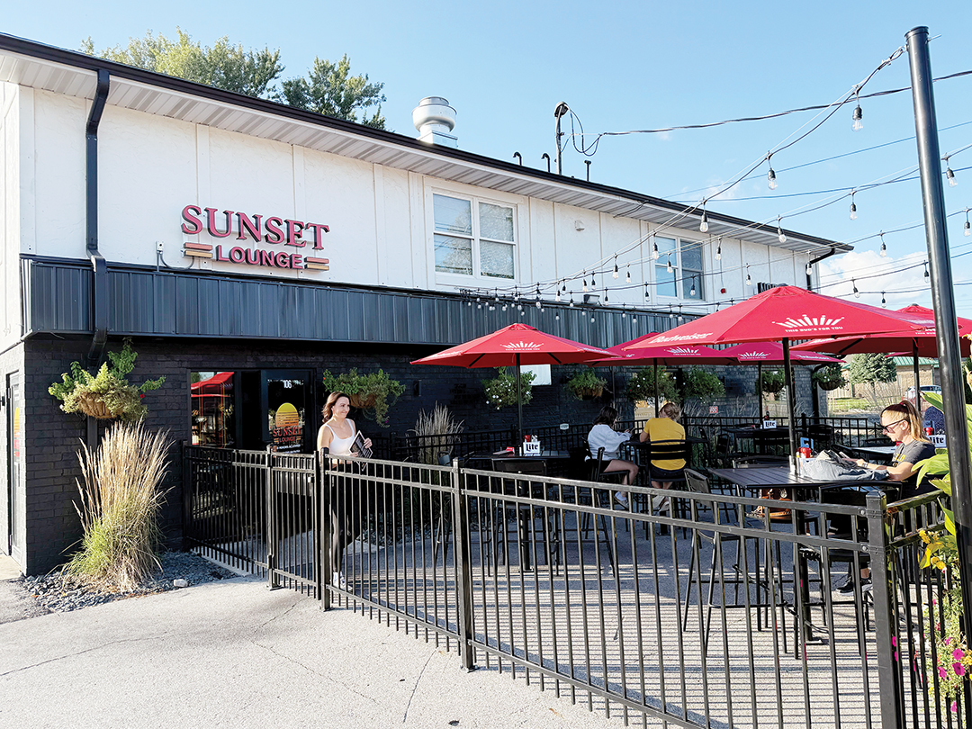 Sunset Lounge in Norwalk | CITYVIEW
